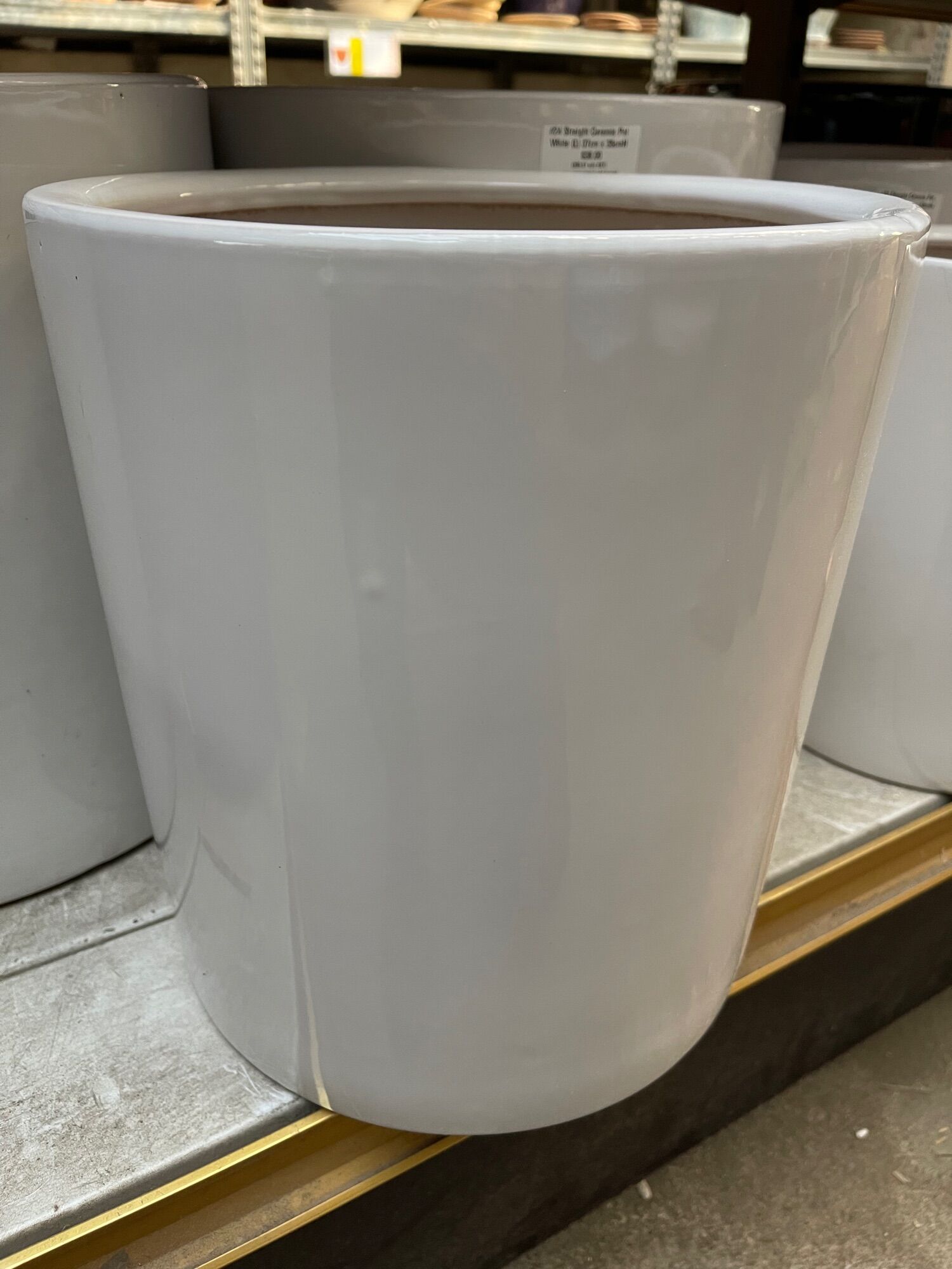 Ceramic pot Large round (Shiny White/Black/Red) 37cm width x 42cm ...