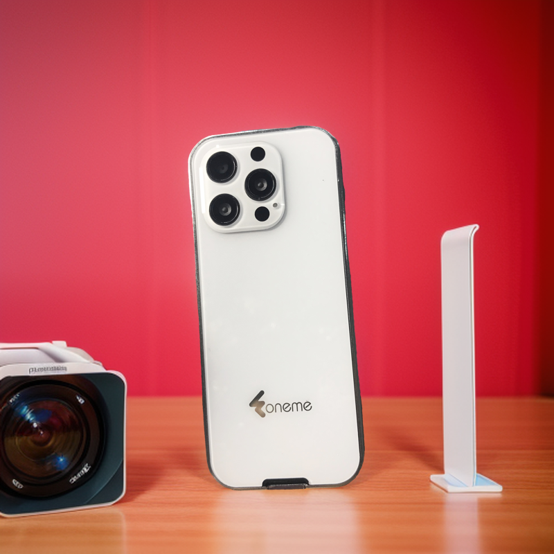 Triple Nano Sim Card 1.33 Inch Ips 0.08mp Camera Mp3 Player and ...